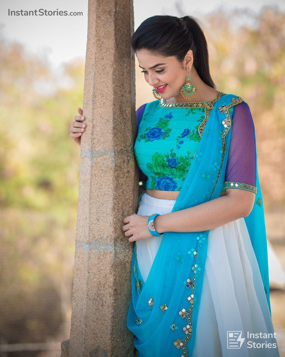 Sreemukhi Wallpapers - Top Free Sreemukhi Backgrounds - WallpaperAccess