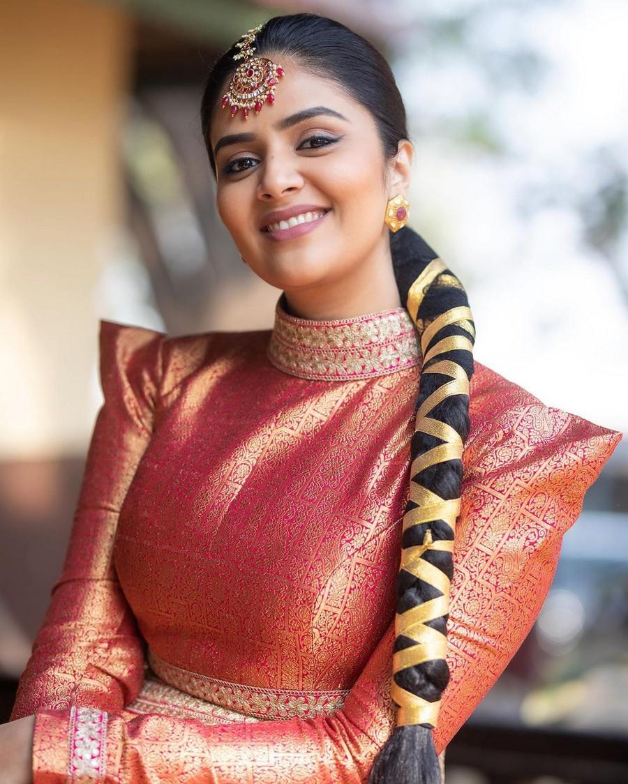 Sreemukhi Wallpapers - Top Free Sreemukhi Backgrounds - WallpaperAccess