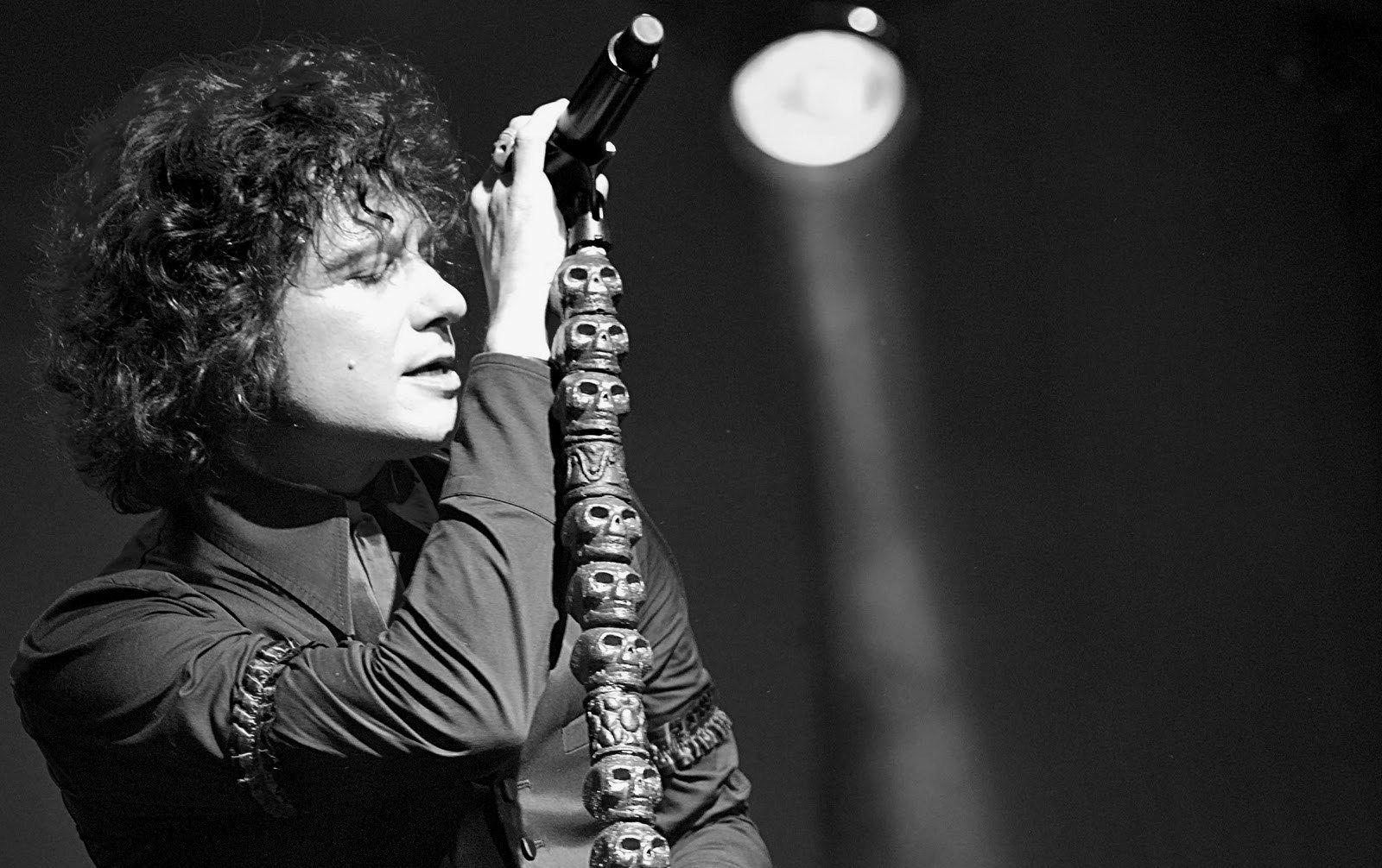 Enrique Bunbury Wallpapers - Top Free Enrique Bunbury Backgrounds ...