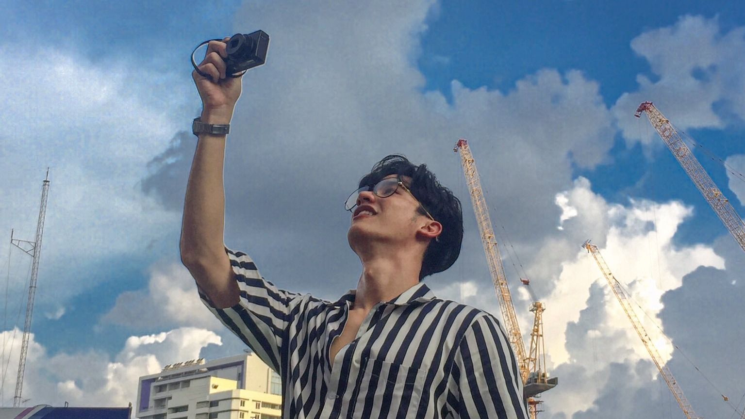 Tay Tawan Wallpapers - Top Free Tay Tawan Backgrounds - WallpaperAccess