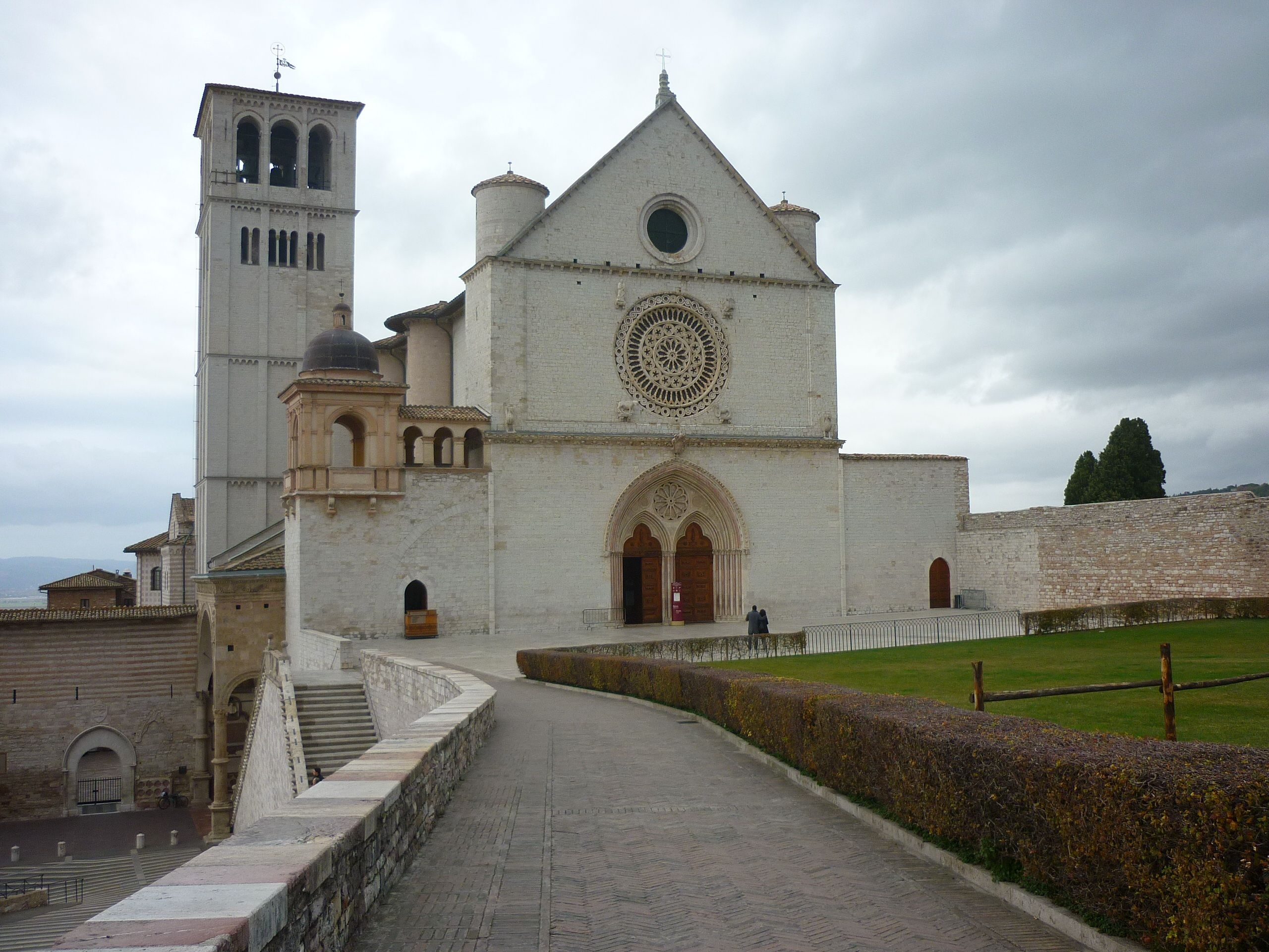 Assisi Wallpapers - Top Free Assisi Backgrounds - WallpaperAccess