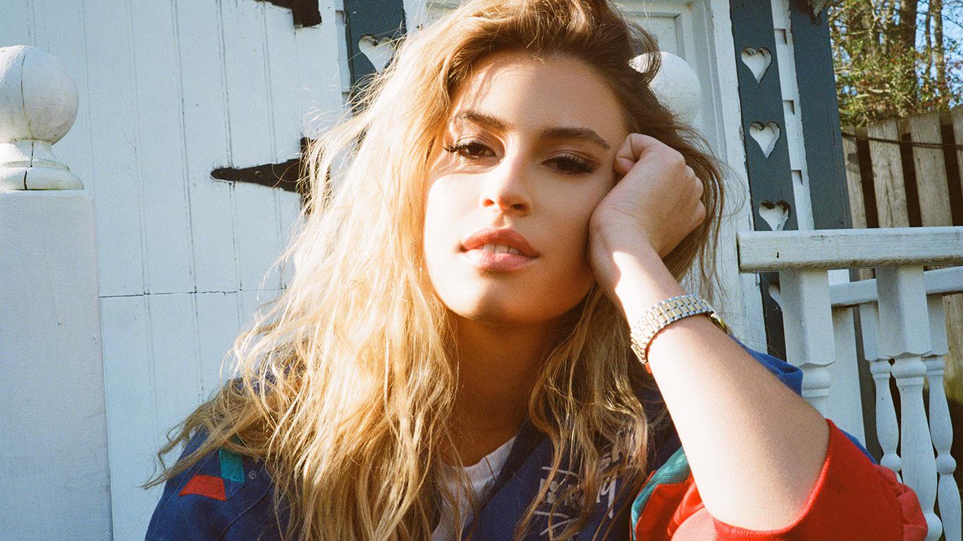 Cari Fletcher Wallpapers - Top Free Cari Fletcher Backgrounds ...