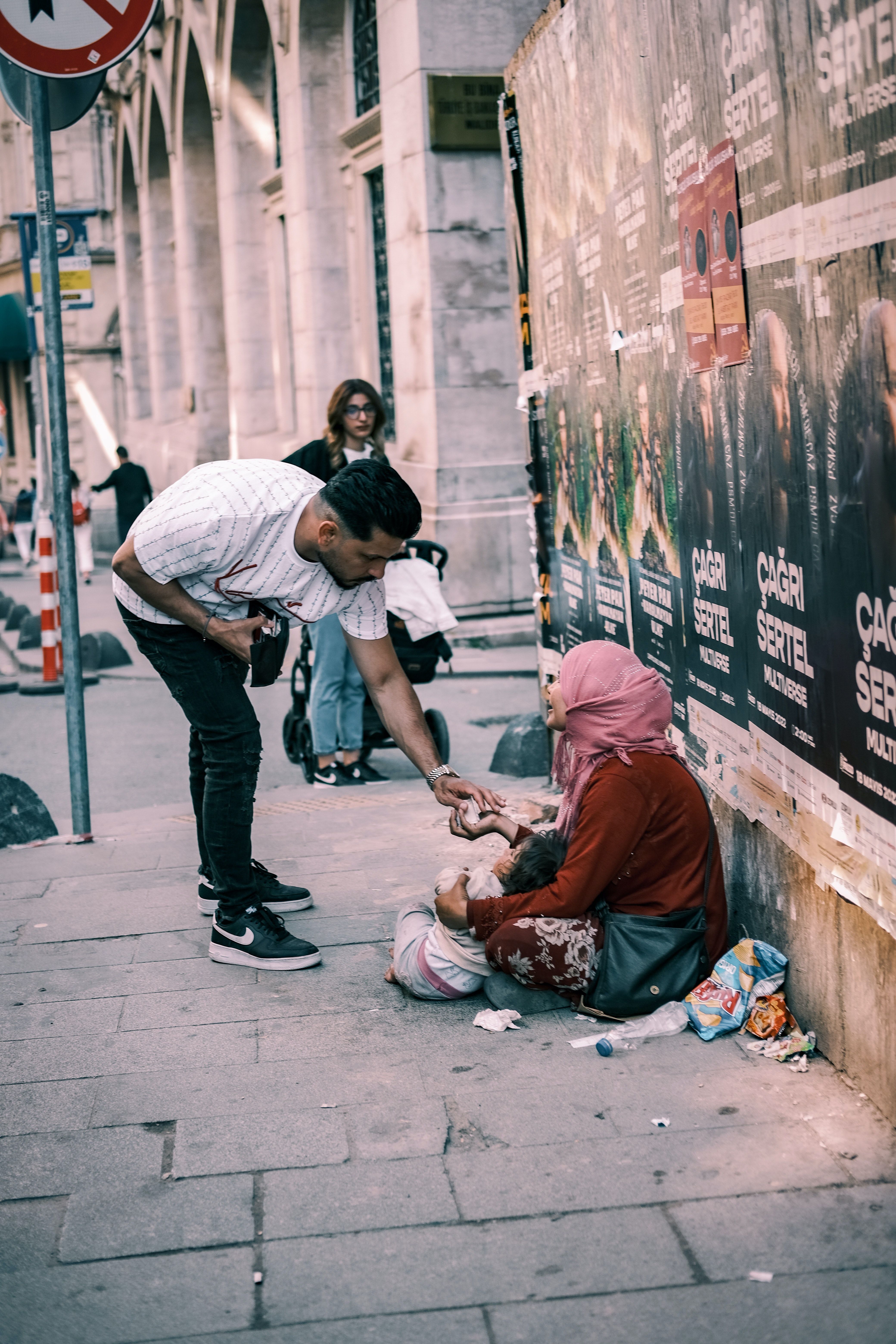 Beggar Wallpapers - Top Free Beggar Backgrounds - WallpaperAccess