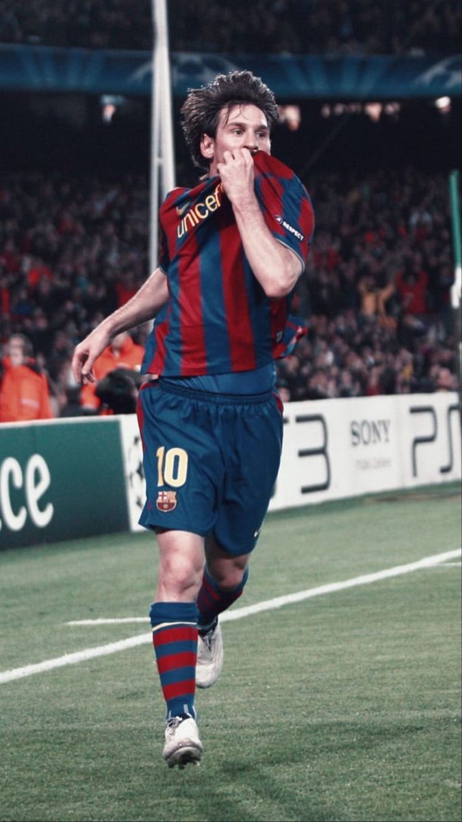 Messi 2010 Wallpapers - Top Free Messi 2010 Backgrounds - WallpaperAccess