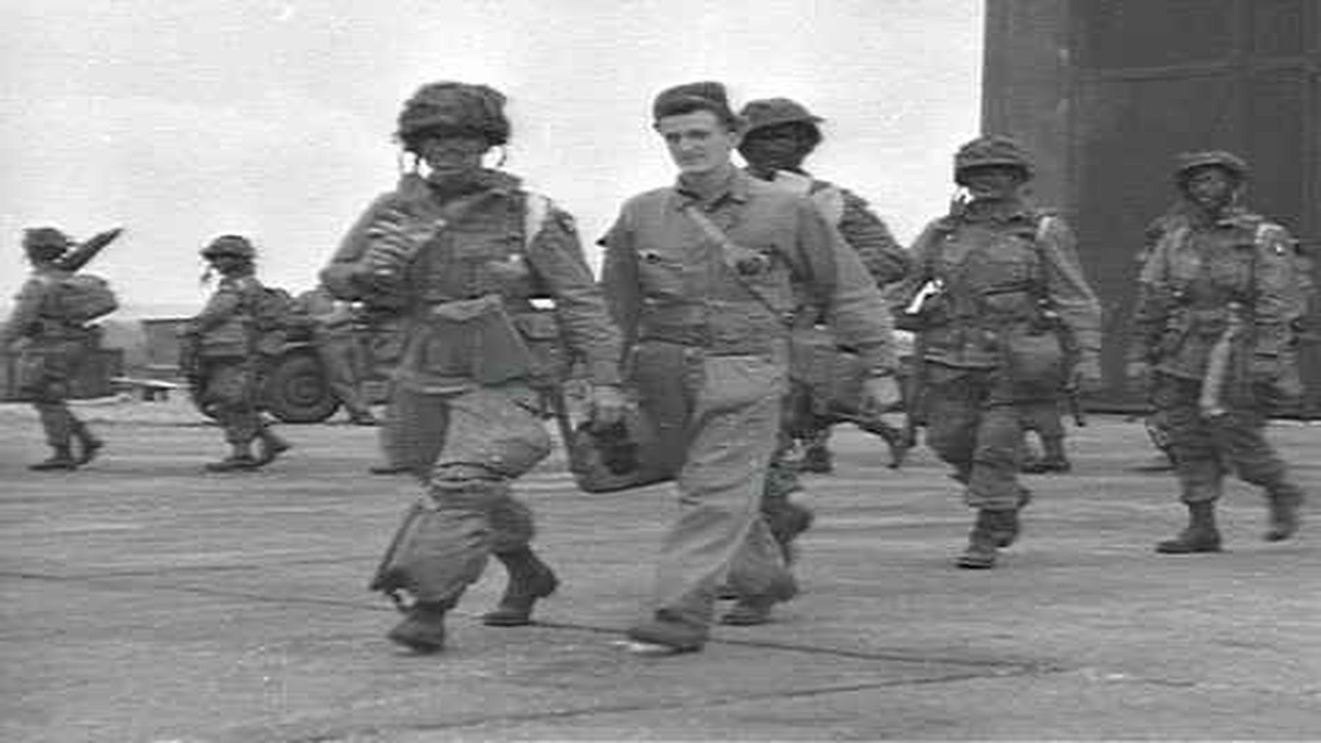 WW2 Paratrooper Wallpapers - Top Free WW2 Paratrooper Backgrounds ...