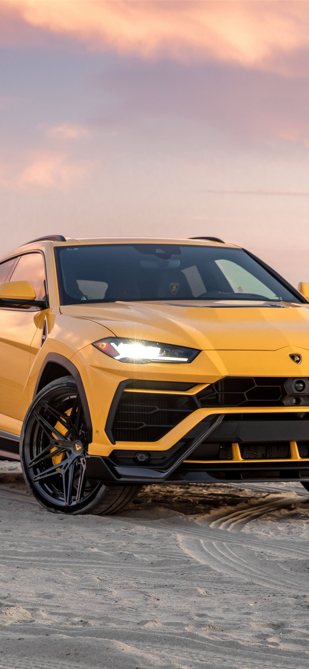 Black Urus Wallpapers - Top Free Black Urus Backgrounds - WallpaperAccess