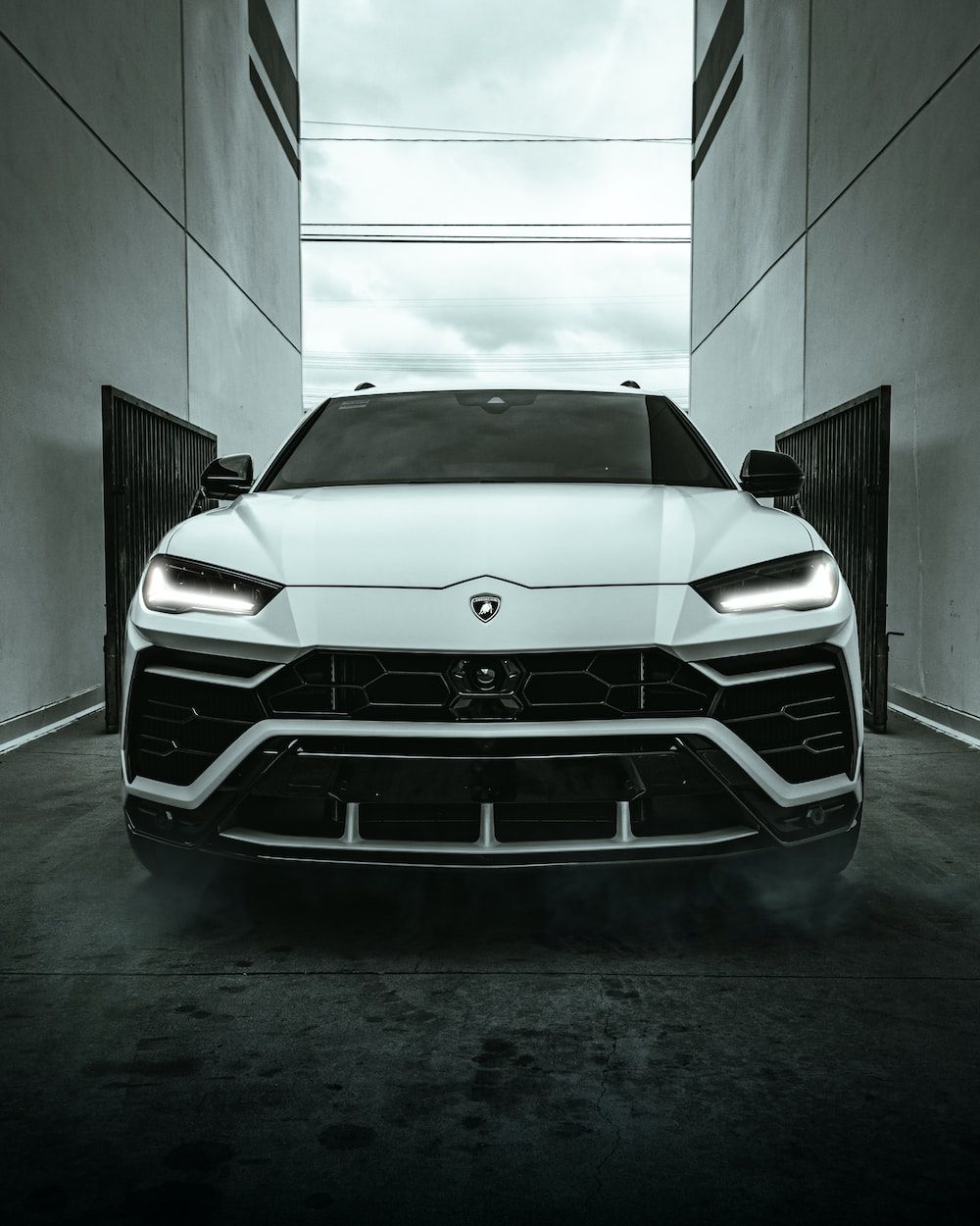 Black Urus Wallpapers - Top Free Black Urus Backgrounds - WallpaperAccess