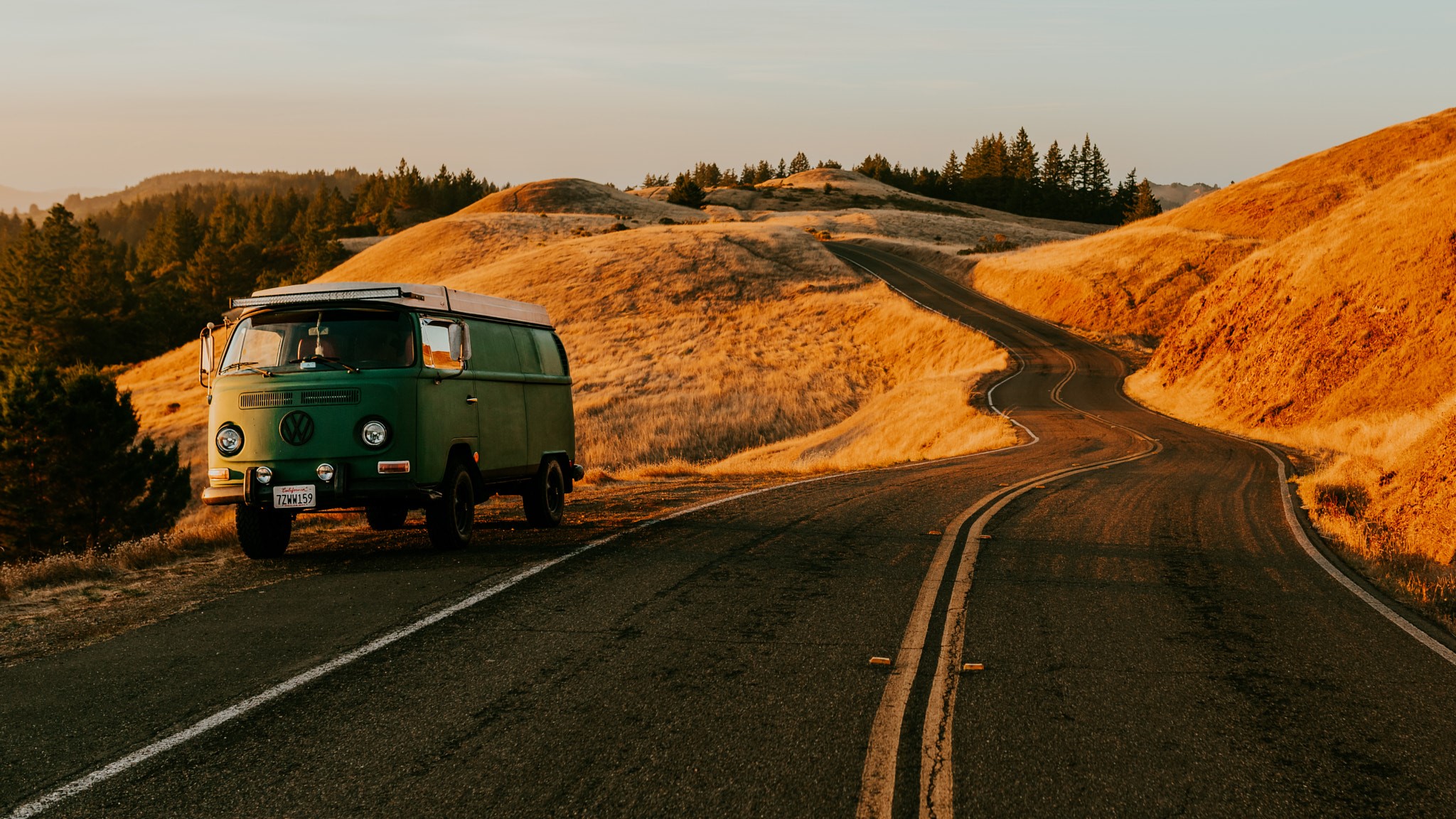 Volkswagen Kombi Wallpapers - Top Free Volkswagen Kombi Backgrounds ...