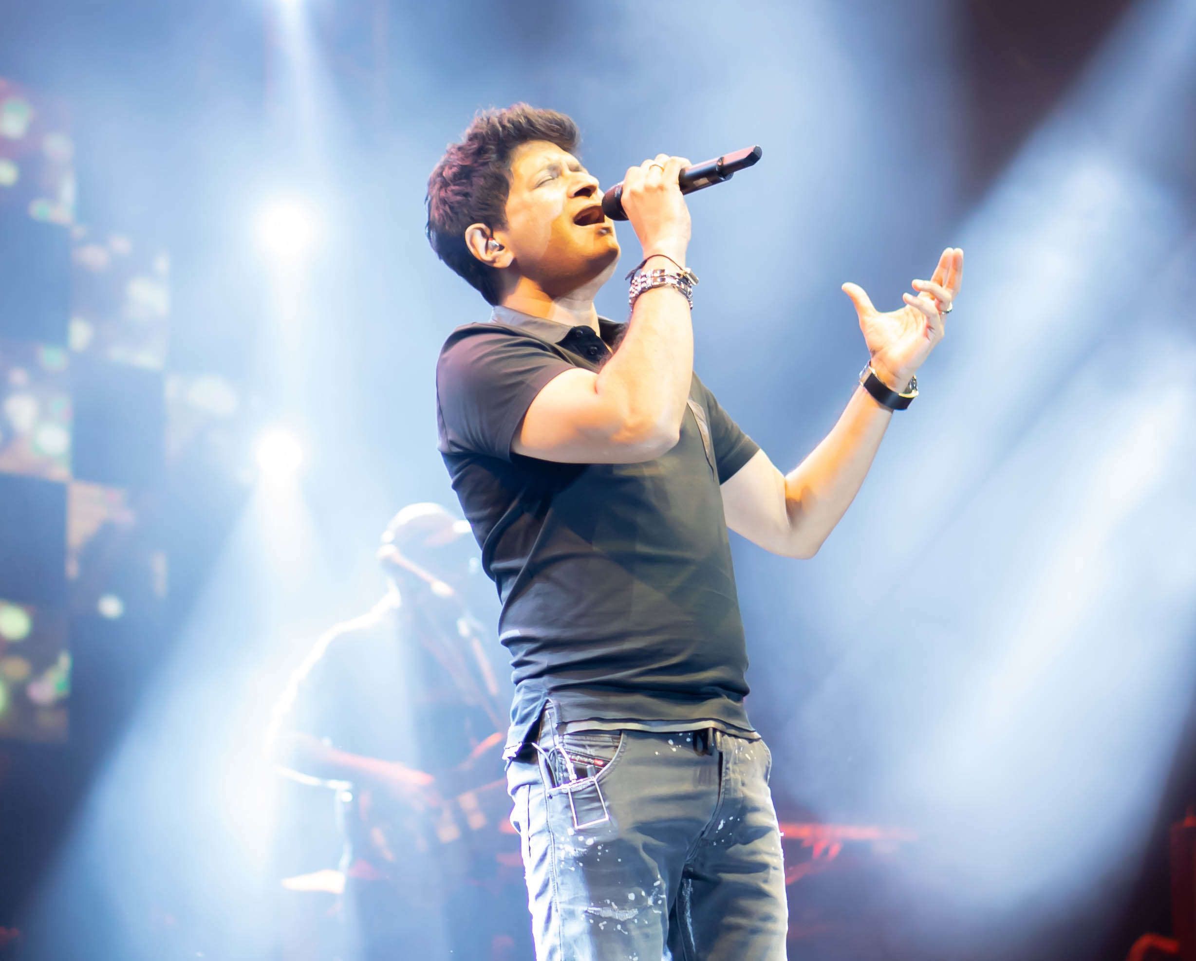 KK Singer Wallpapers - Top Free KK Singer Backgrounds - WallpaperAccess