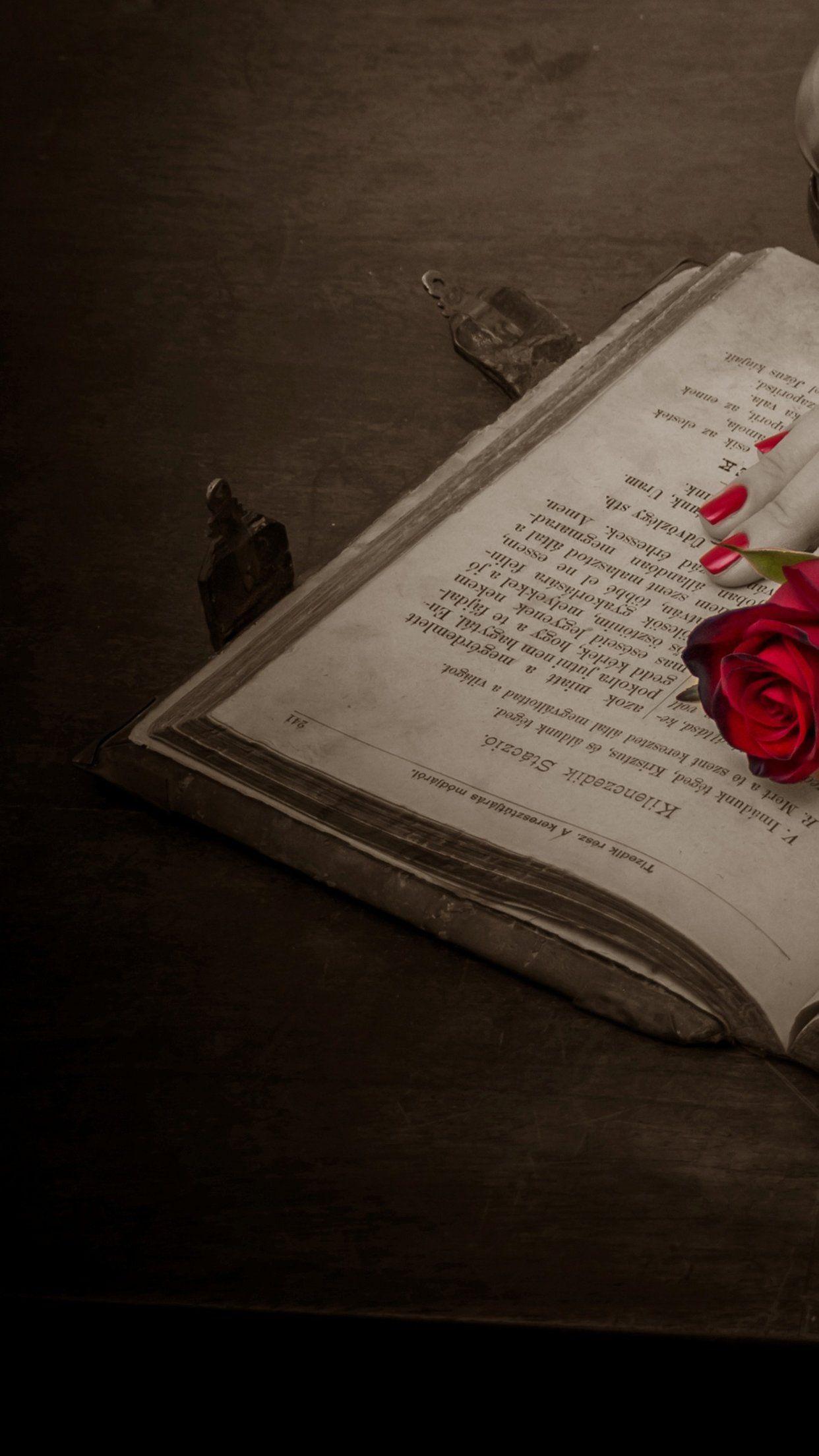 Book iPhone Wallpapers - Top Free Book iPhone Backgrounds - WallpaperAccess