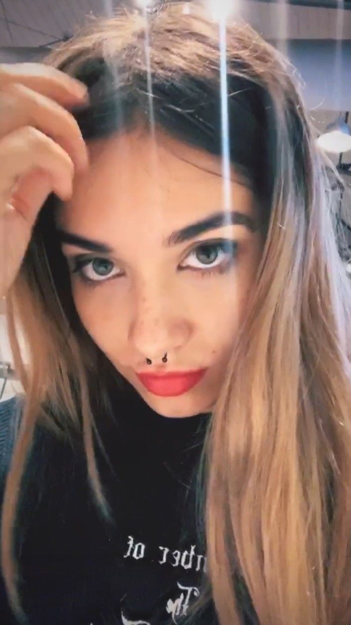 Maria Becerra Wallpapers - Top Free Maria Becerra Backgrounds ...