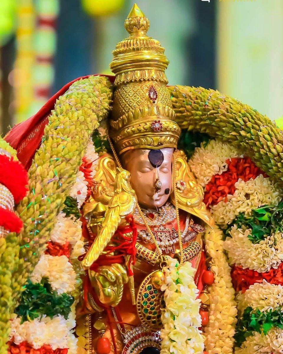 Meenakshi Wallpapers - Top Free Meenakshi Backgrounds - WallpaperAccess