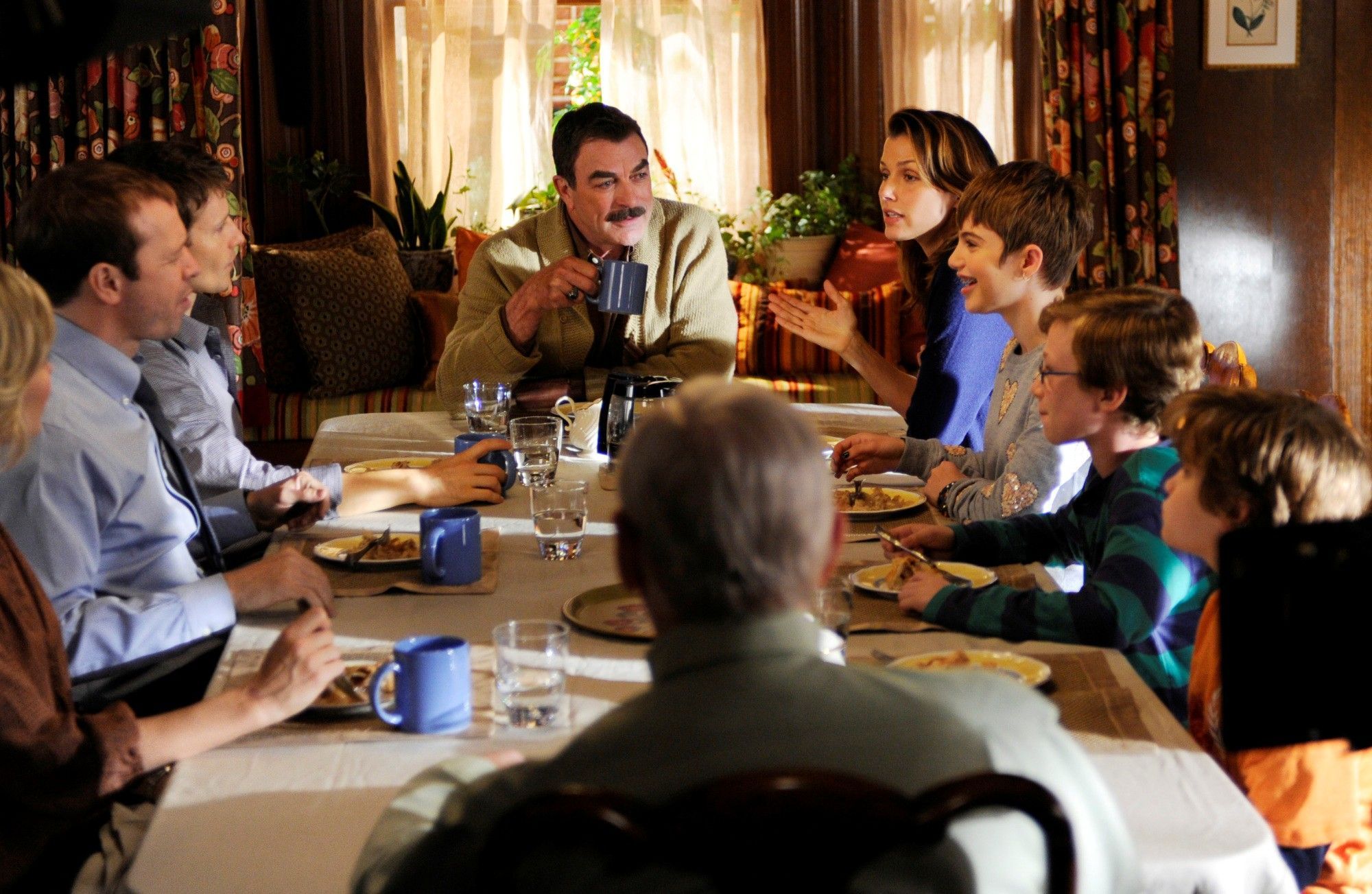 Family Dinner Wallpapers - Top Free Family Dinner Backgrounds ...