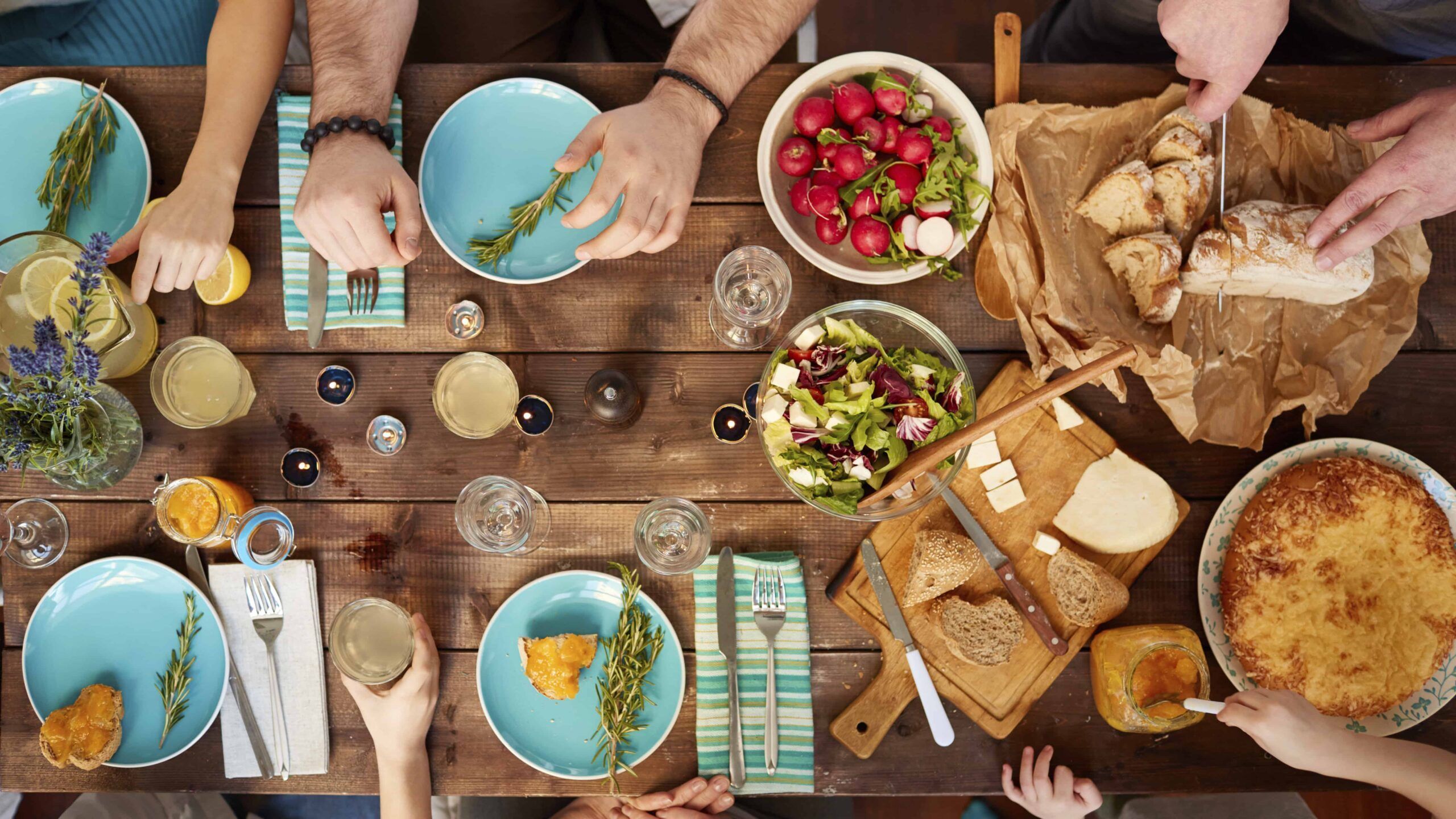 Family Dinner Wallpapers - Top Free Family Dinner Backgrounds ...