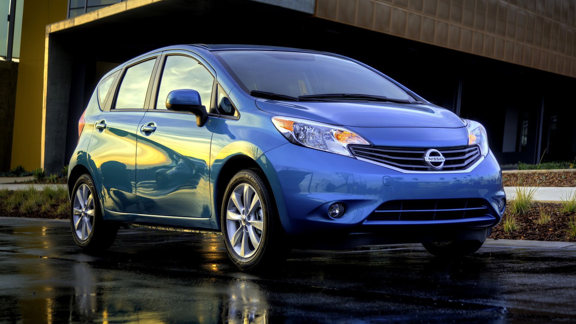 Nissan Versa Wallpapers - Top Free Nissan Versa Backgrounds ...