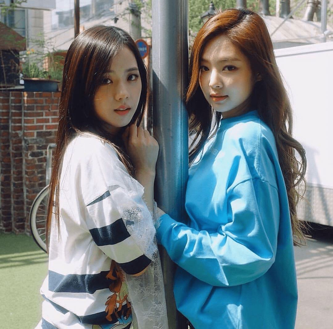 Jennie and Jisoo Wallpapers - Top Free Jennie and Jisoo Backgrounds - WallpaperAccess