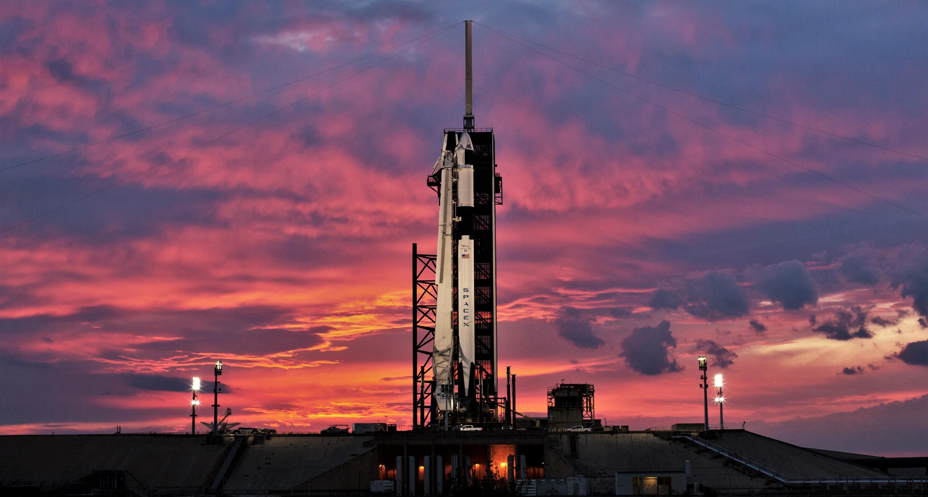 Crew Dragon Wallpapers - Top Free Crew Dragon Backgrounds - WallpaperAccess