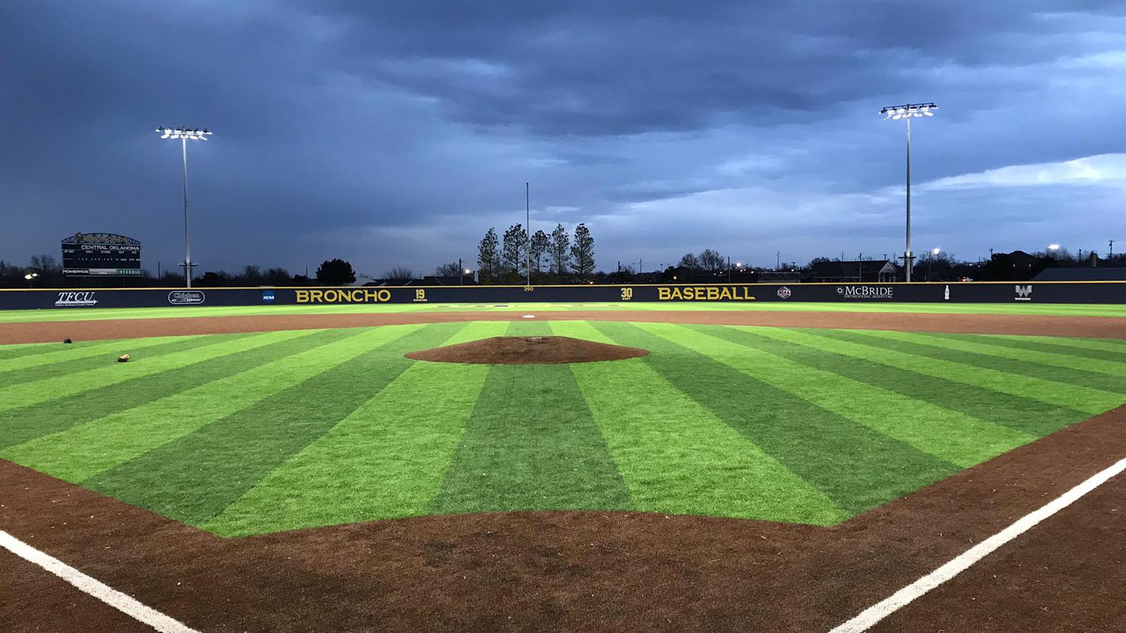 Baseball Diamond Wallpapers - Top Free Baseball Diamond Backgrounds ...