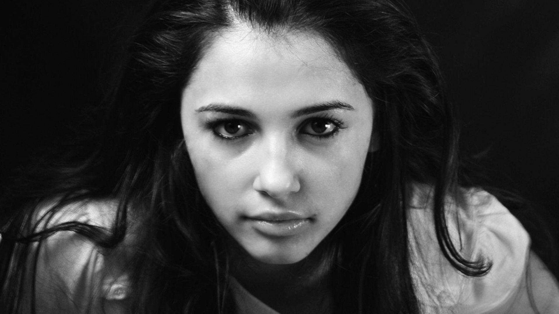 Naomi Scott Wallpapers - Top Free Naomi Scott Backgrounds - WallpaperAccess