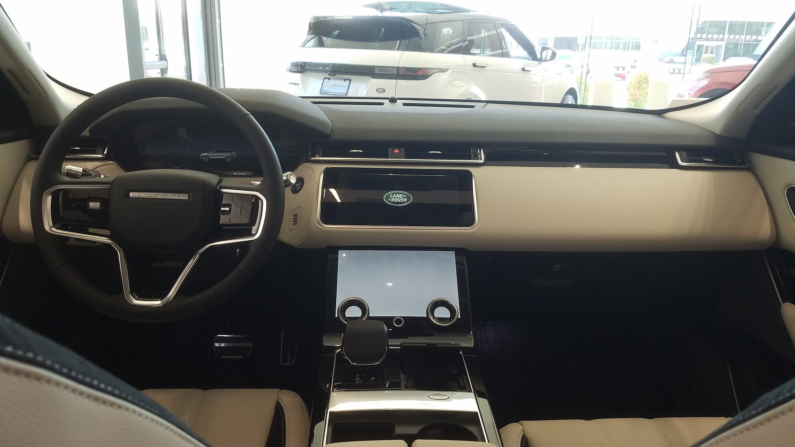 Range Rover Interior Wallpapers - Top Free Range Rover Interior ...