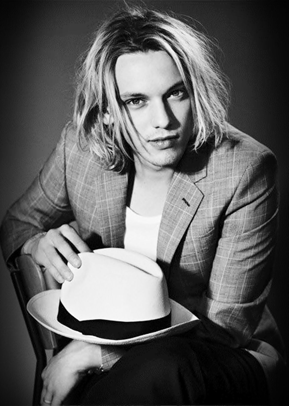 Jamie Campbell Bower Wallpapers - Top Free Jamie Campbell Bower ...