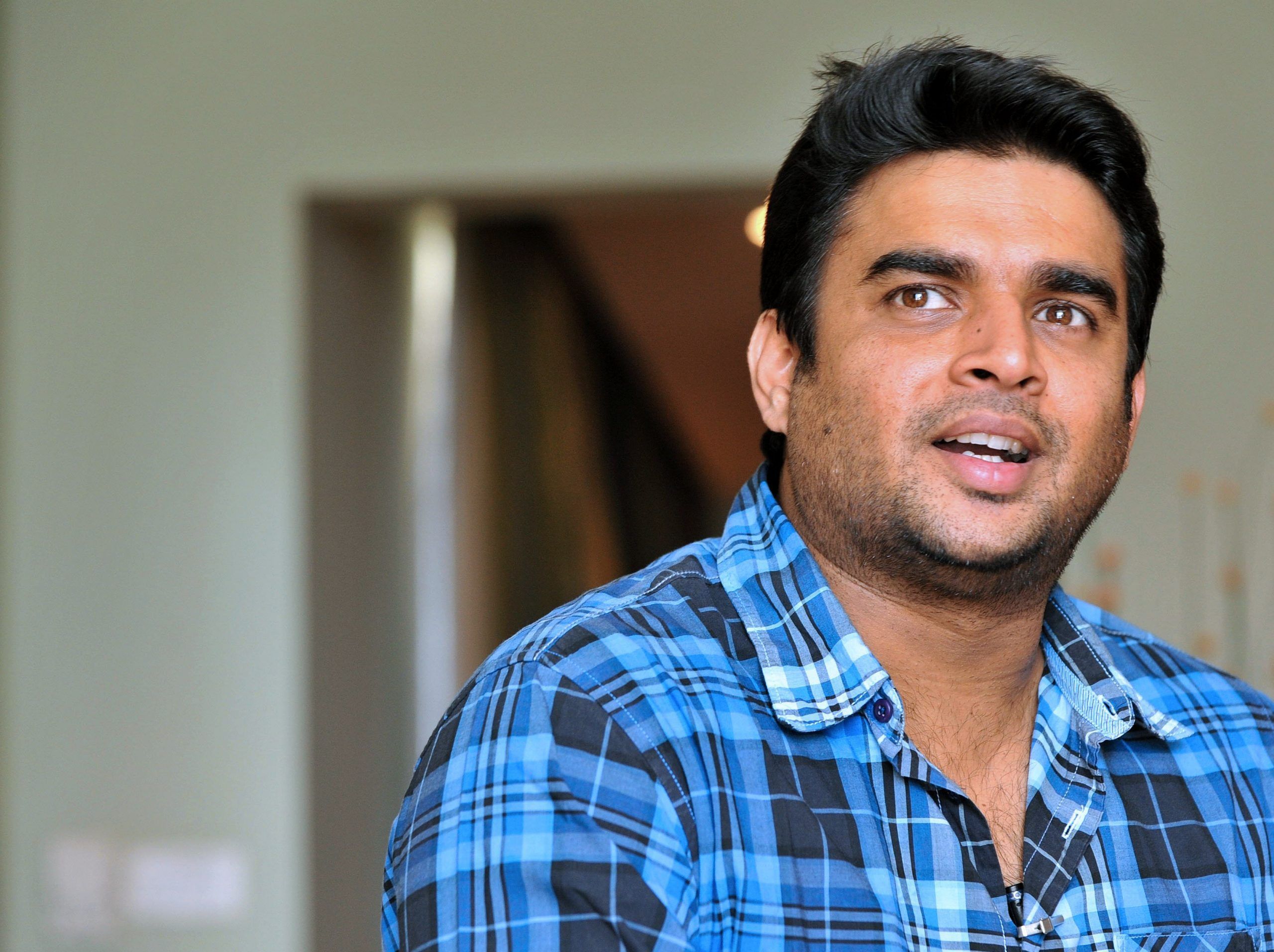 R. Madhavan Wallpapers - Top Free R. Madhavan Backgrounds - WallpaperAccess
