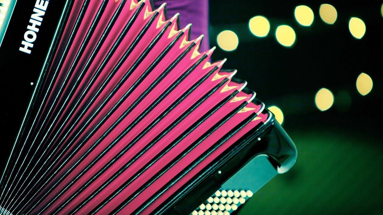 Accordion Wallpapers - Top Free Accordion Backgrounds - WallpaperAccess