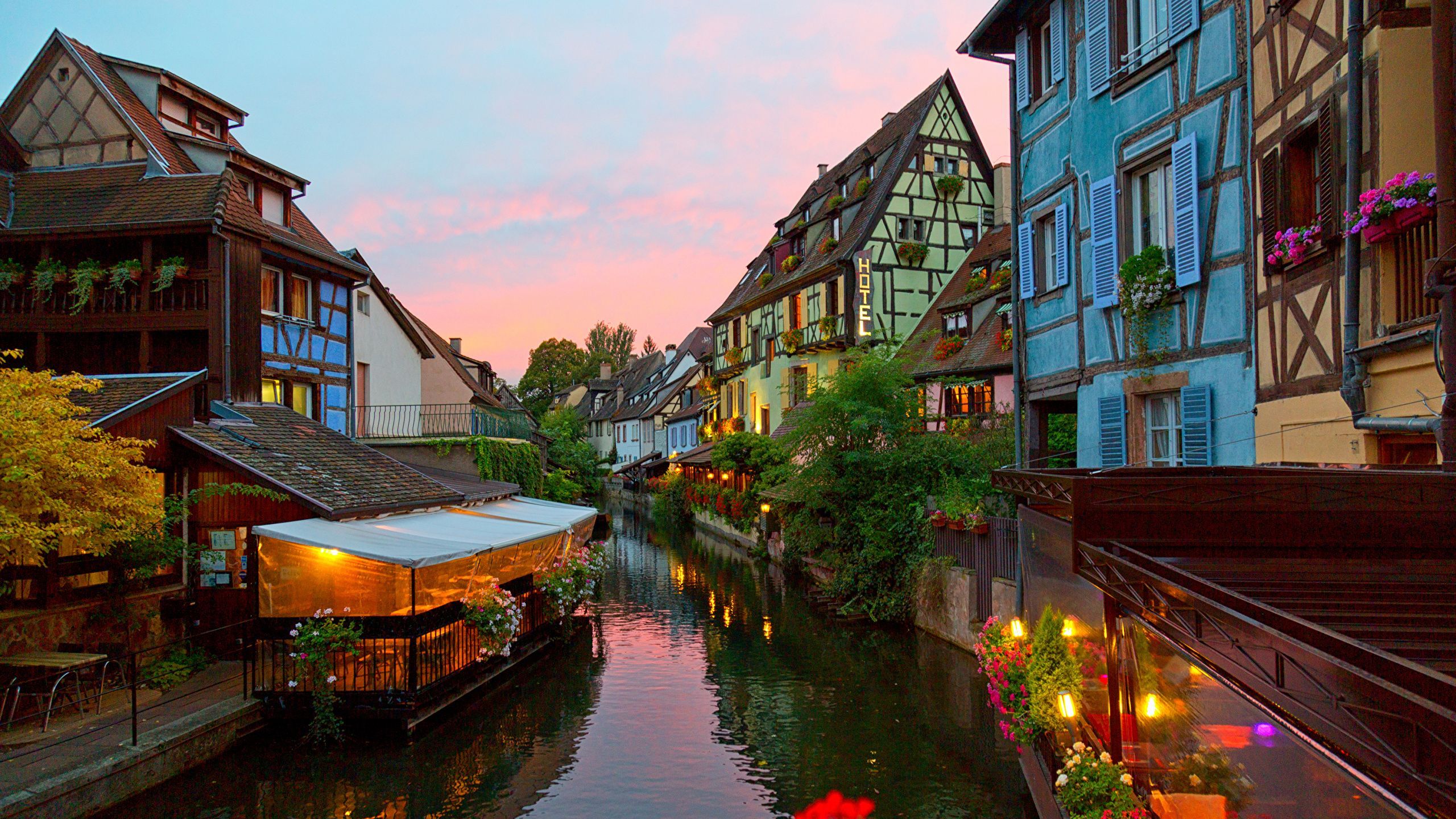 Colmar Wallpapers - Top Free Colmar Backgrounds - WallpaperAccess