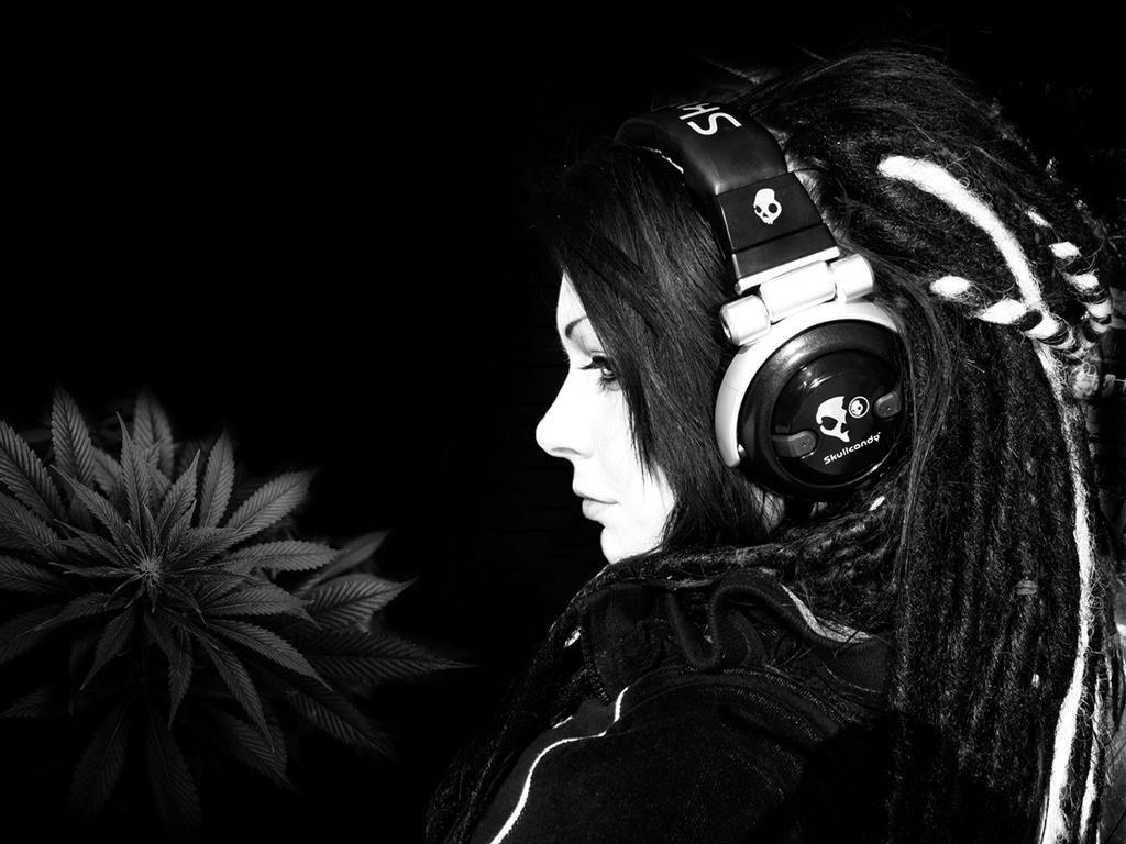 Weed Girl Wallpapers - Top Free Weed Girl Backgrounds - WallpaperAccess