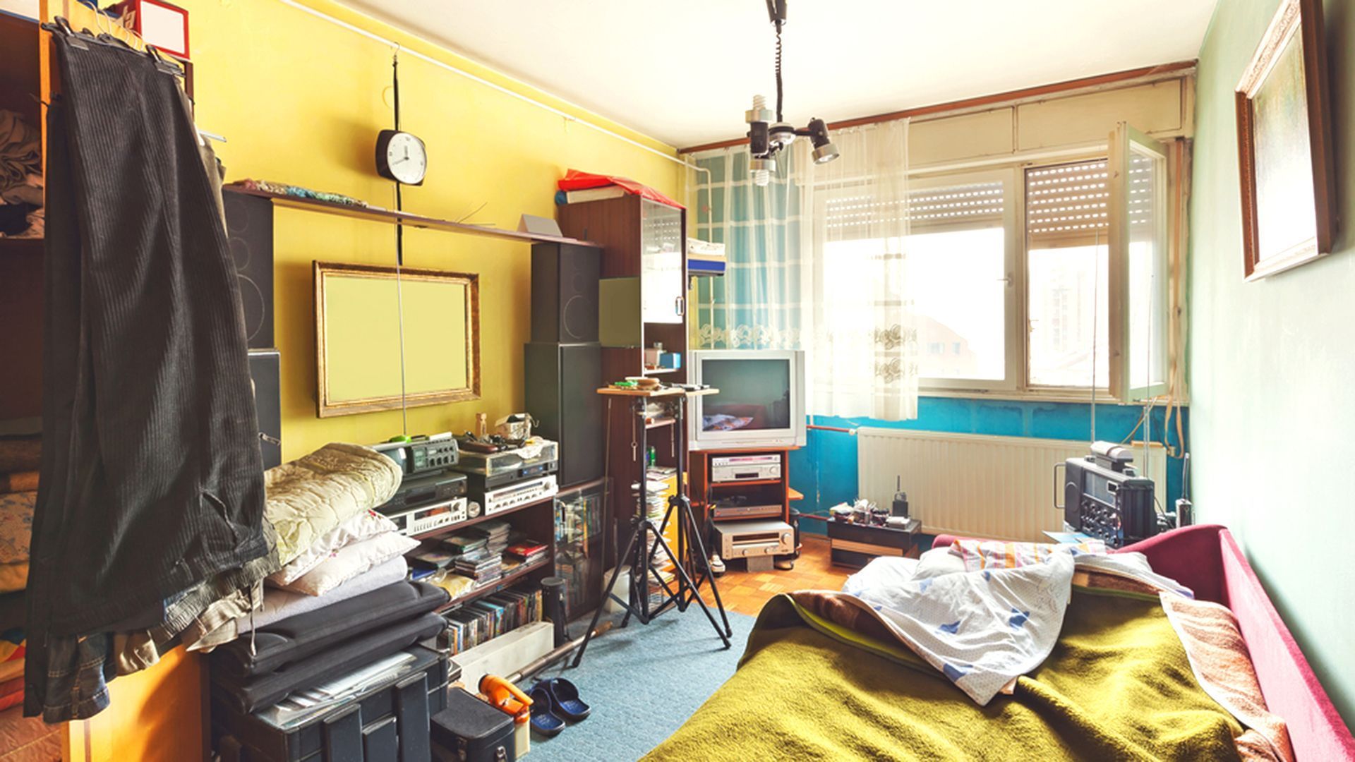 Messy Room Wallpapers - Top Free Messy Room Backgrounds - WallpaperAccess