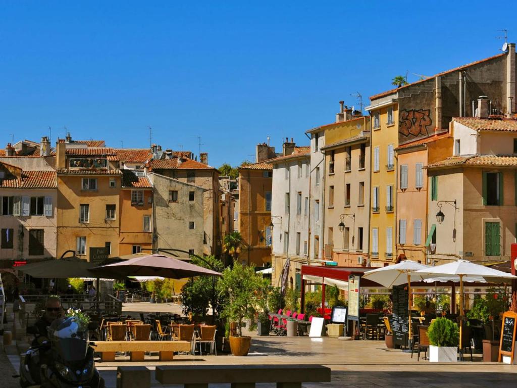 Aix En Provence Wallpapers - Top Free Aix En Provence Backgrounds ...