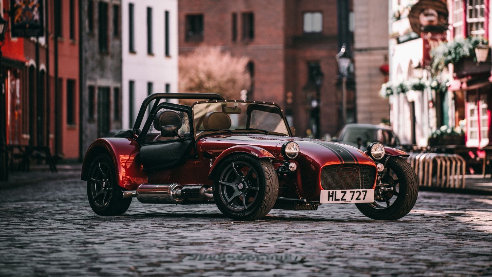 Caterham Wallpapers - Top Free Caterham Backgrounds - WallpaperAccess