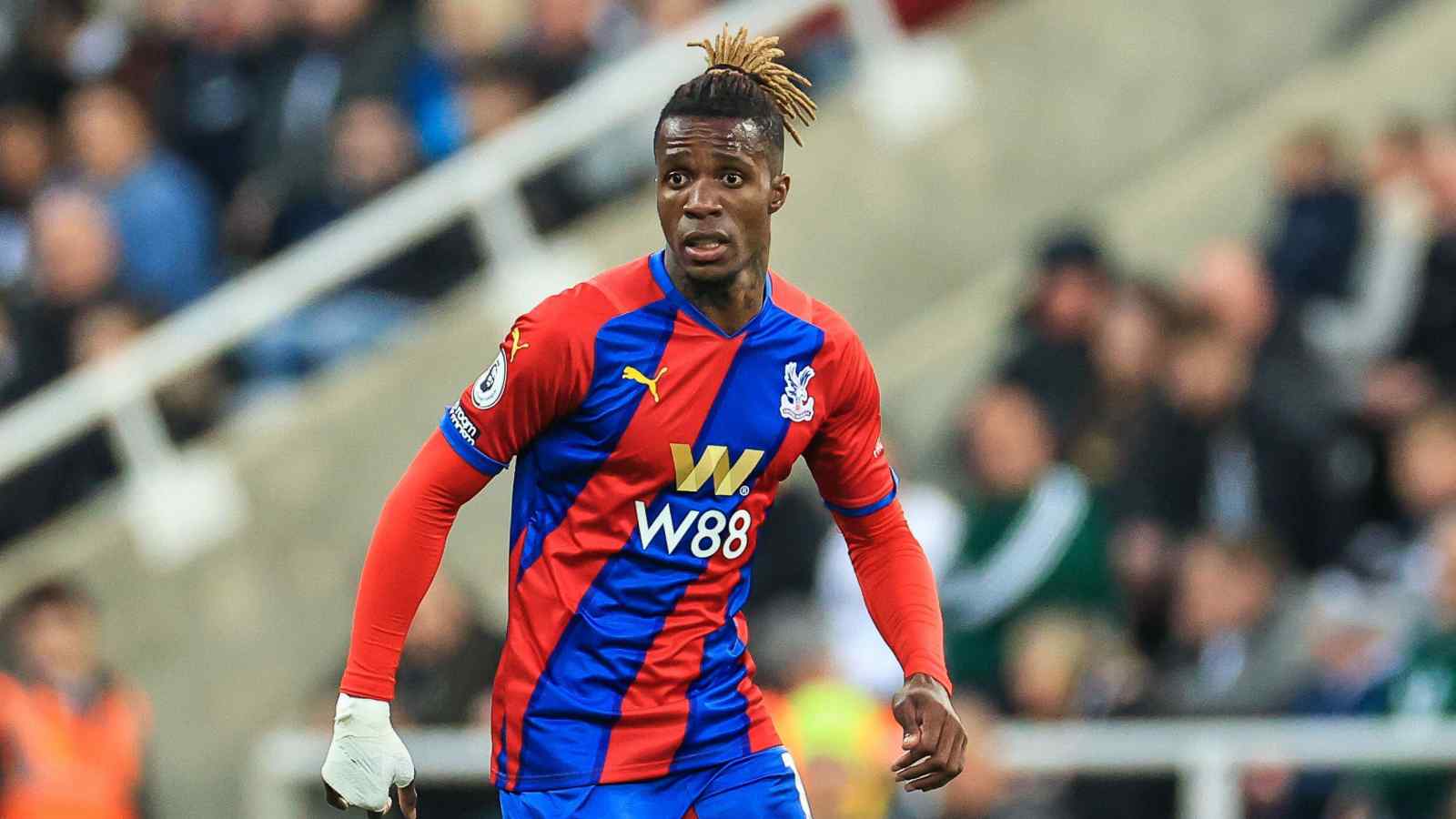 Wilfried Zaha Wallpapers - Top Free Wilfried Zaha Backgrounds ...