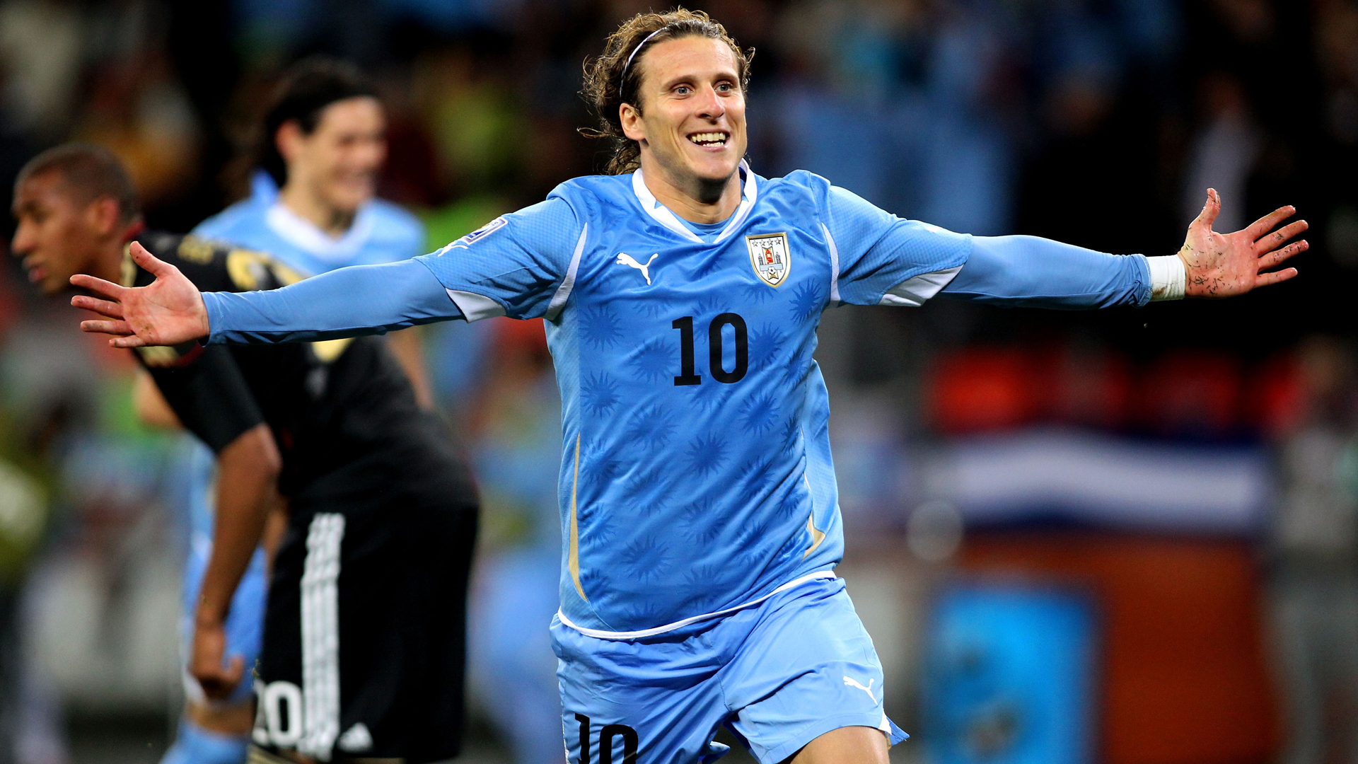 Diego Forlán Wallpapers - Top Free Diego Forlán Backgrounds ...
