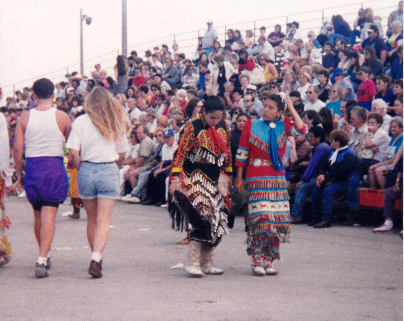 Native American Dancing Wallpapers - Top Free Native American Dancing ...