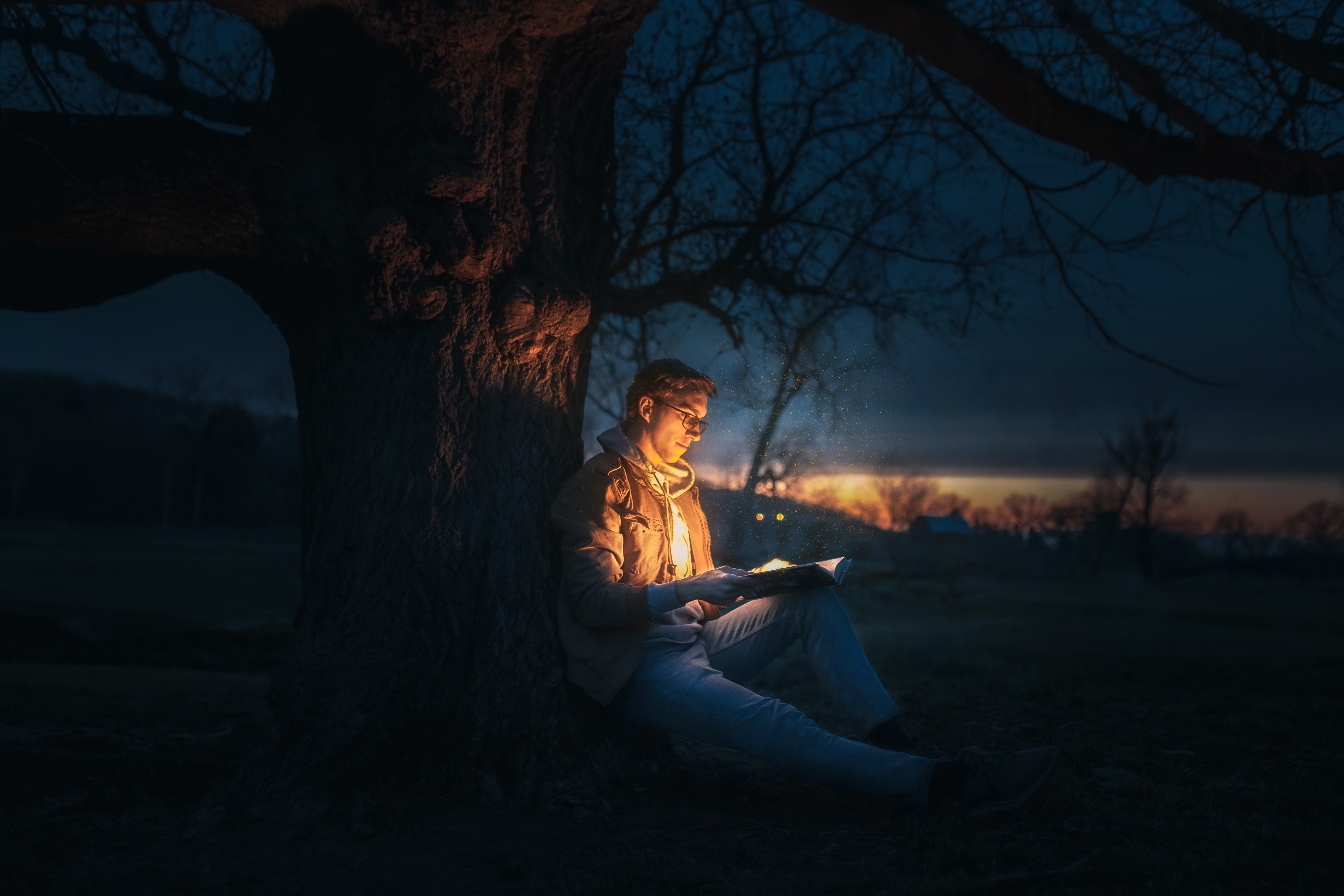 Man At Night Wallpapers - Top Free Man At Night Backgrounds ...