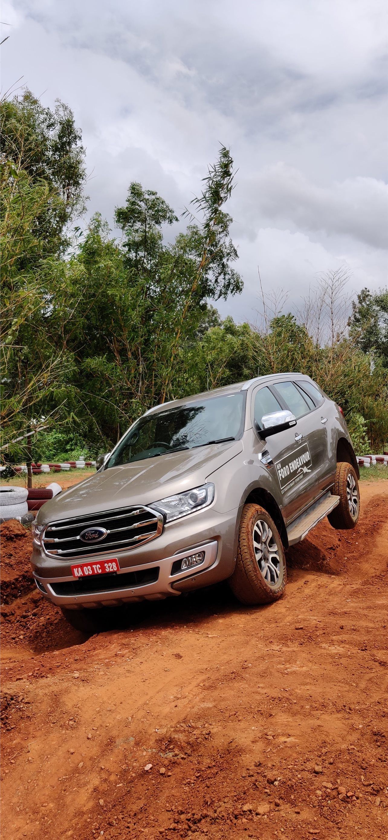 Ford Endeavor Wallpapers - Top Free Ford Endeavor Backgrounds ...