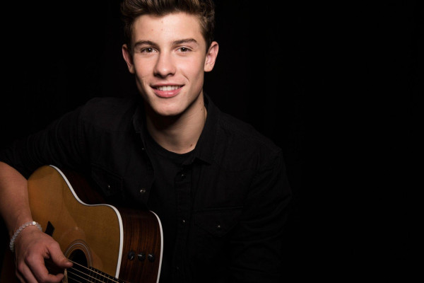 Charlie Puth Wallpapers - Top Free Charlie Puth Backgrounds ...