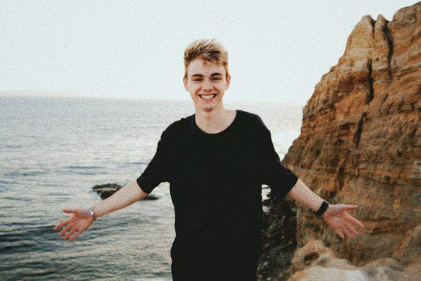 Jack Avery Wallpapers - Top Free Jack Avery Backgrounds - WallpaperAccess