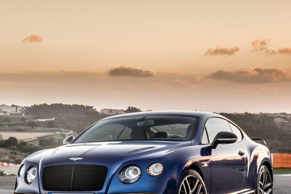 Bentley Interior Wallpapers - Top Free Bentley Interior Backgrounds ...
