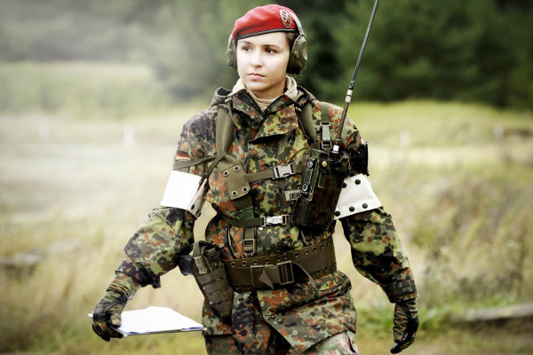 Female Soldier Wallpapers - Top Free Female Soldier Backgrounds ...