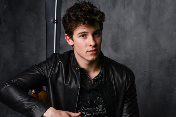 Shawn Mendes Wallpapers - Top Free Shawn Mendes Backgrounds ...