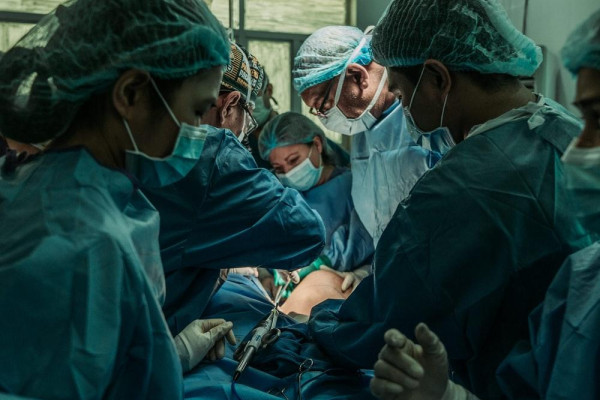 HD Hospital Wallpapers - Top Free HD Hospital Backgrounds - WallpaperAccess